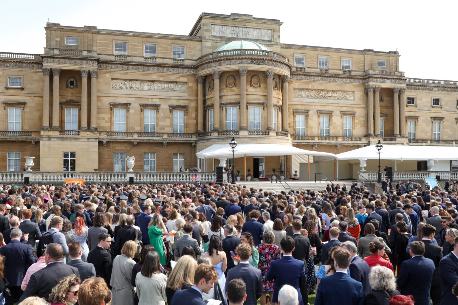 His Royal Highness The Duke of Edinburgh welcomes 9,000 Gold DofE Award ...