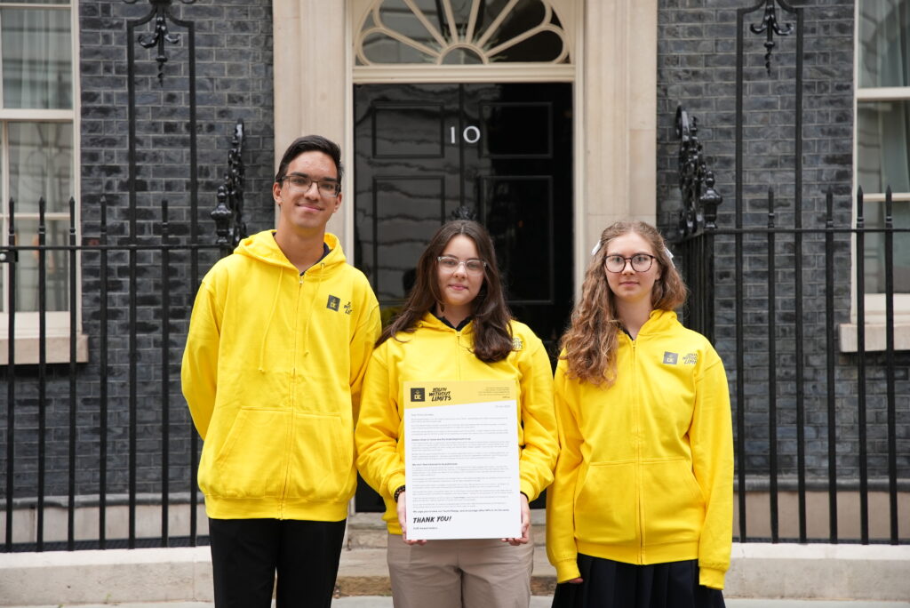 DofE Award holders deliver letter to Downing Street calling on the new ...